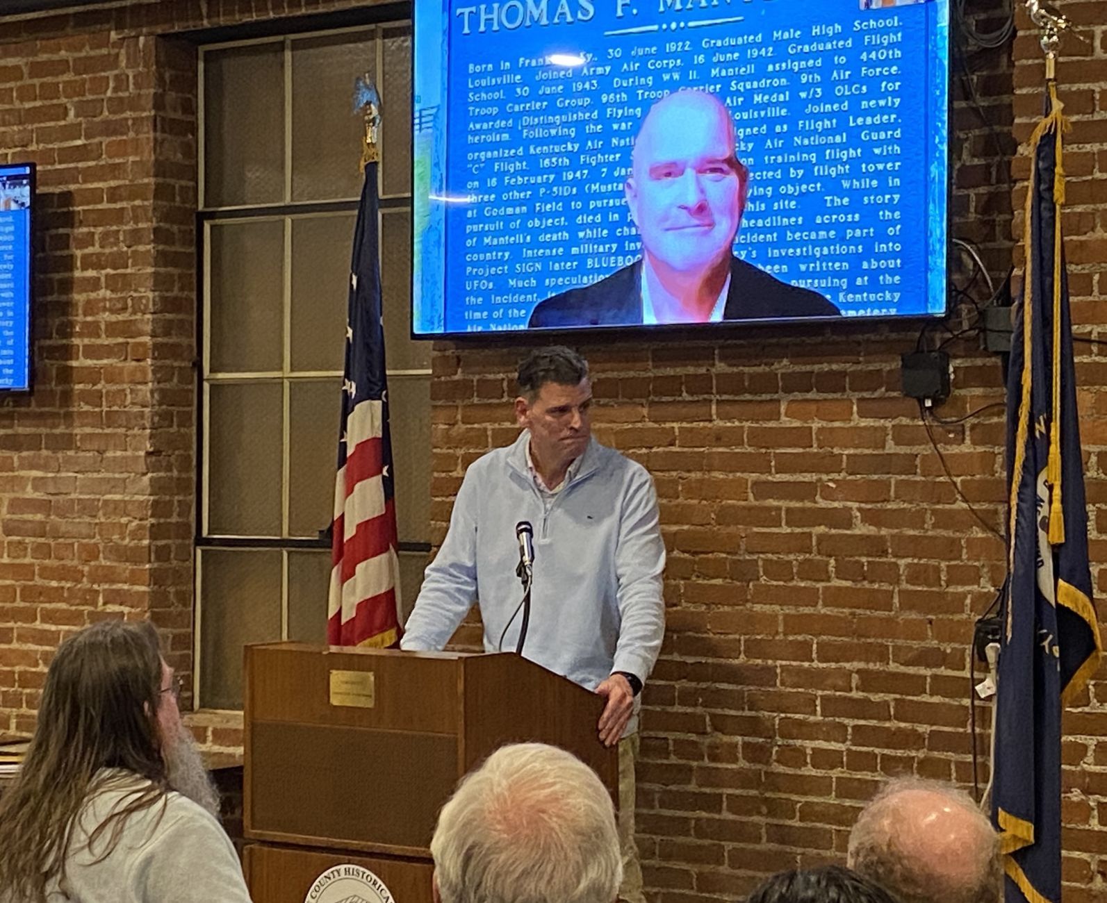 ‘He wanted to fly’: Mantell honored on 75th anniversary of UFO crash ...