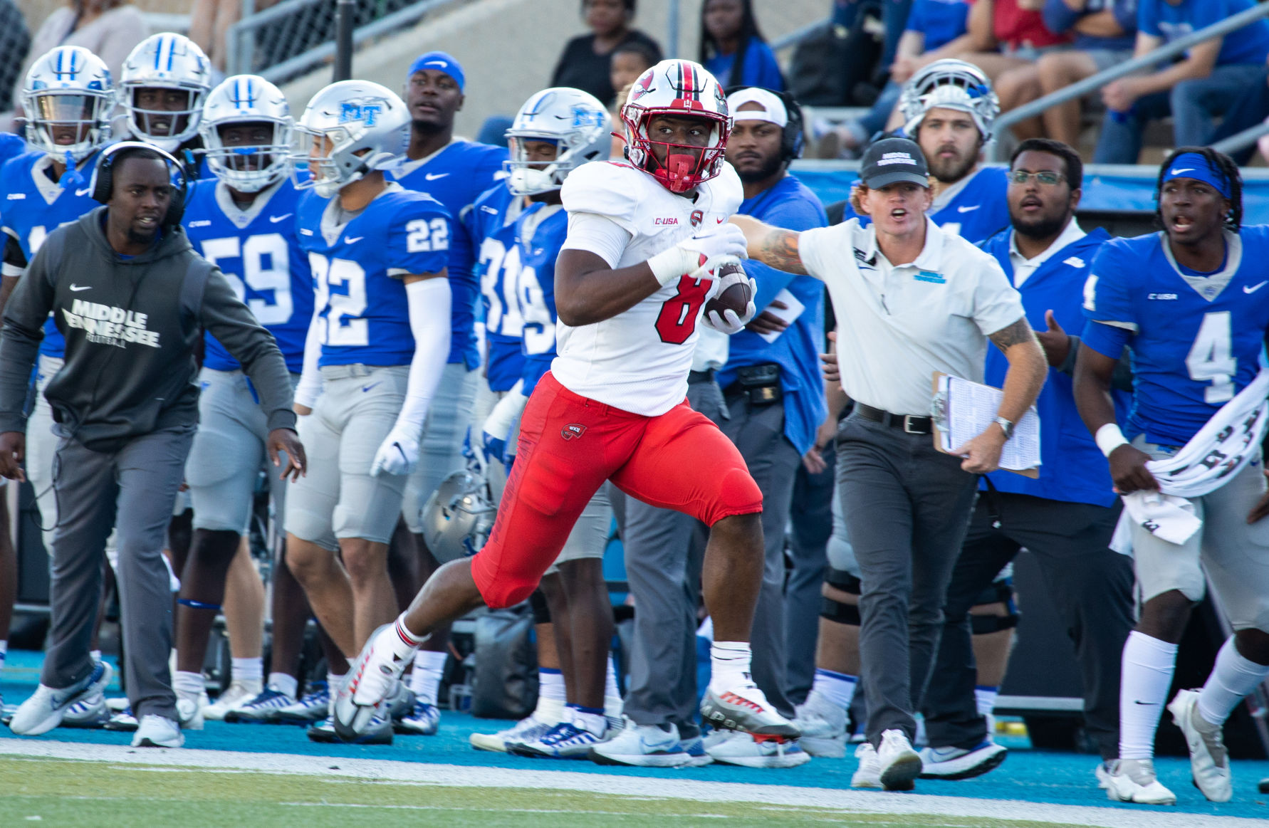 Robichaux named a 2022 Burlsworth Trophy nominee | Bowling Green Daily News