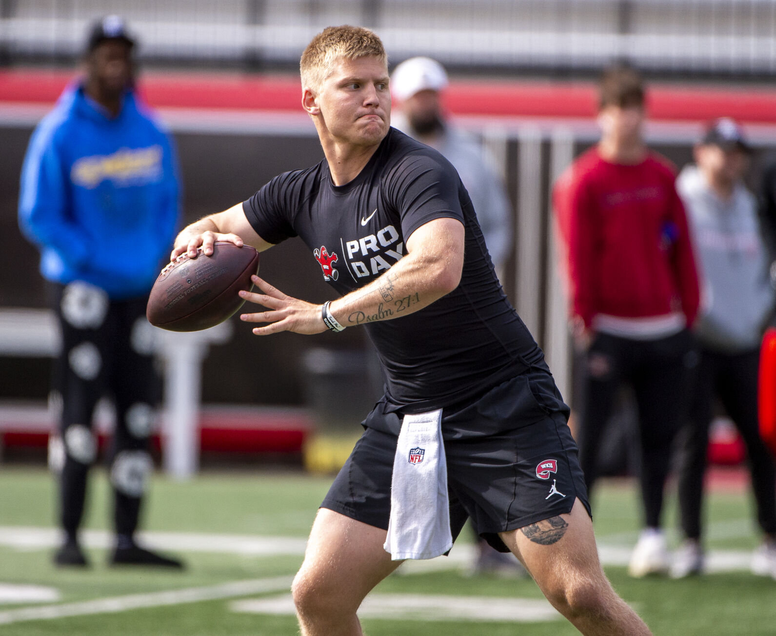 Former Hilltopper QB Reed inks rookie free-agent deal with Bears ...