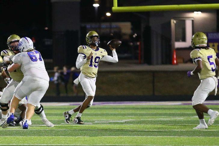 Graham lights fuse in BG’s playoff win | Bowling Green Daily News