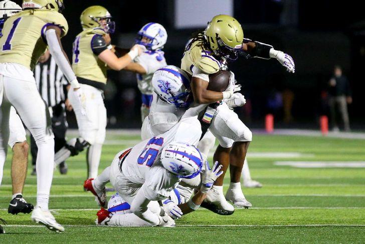 Graham lights fuse in BG’s playoff win | Bowling Green Daily News