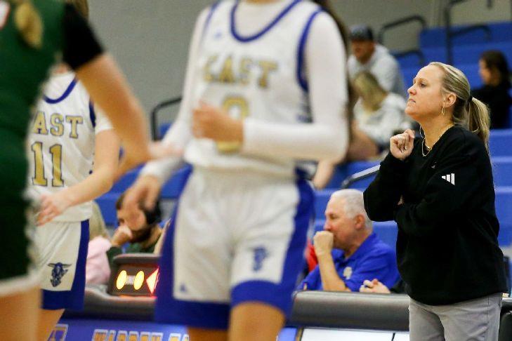 Hart’s inside game too much for East | Bowling Green Daily News